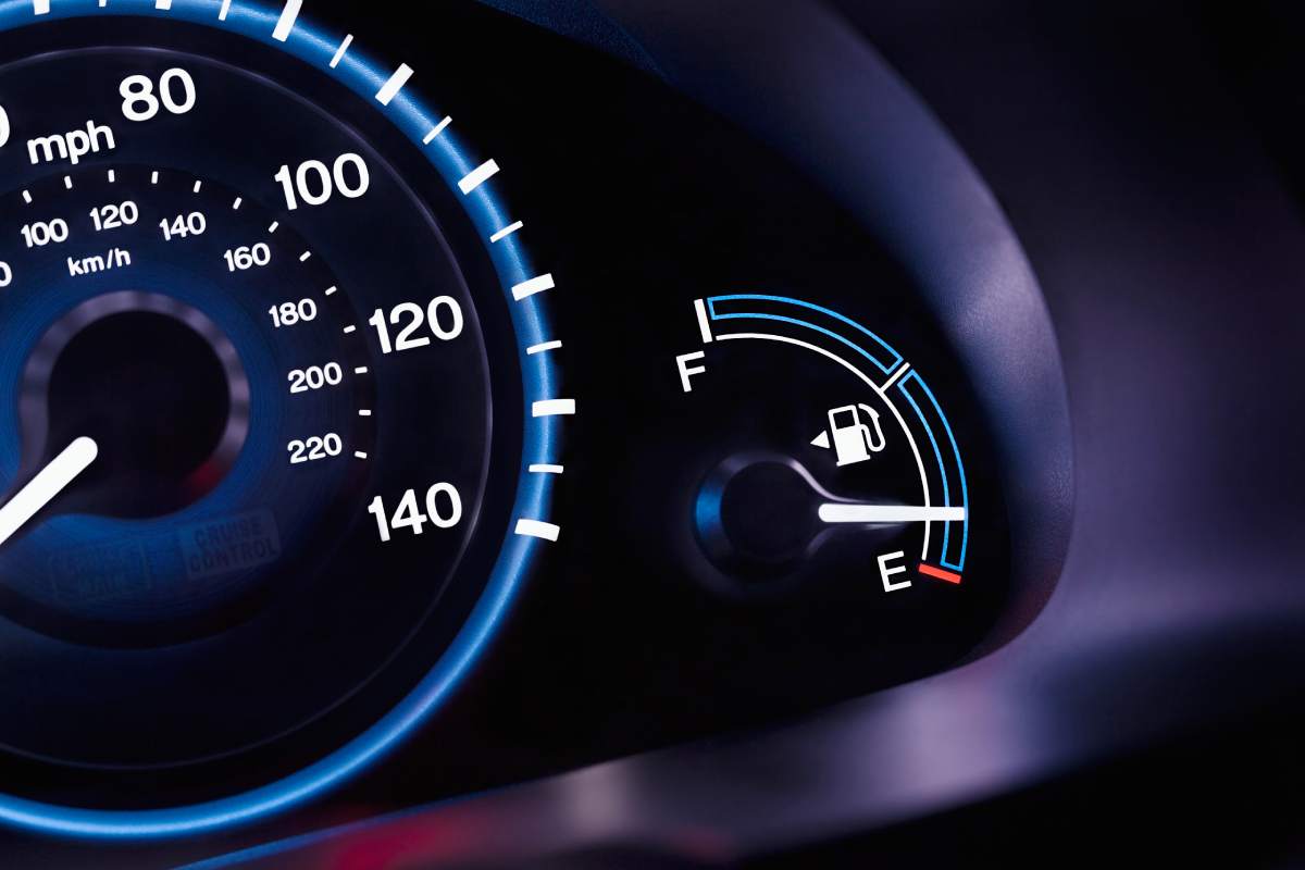 13 Effective Ways to Drive a Car with the Most Fuel Efficiency